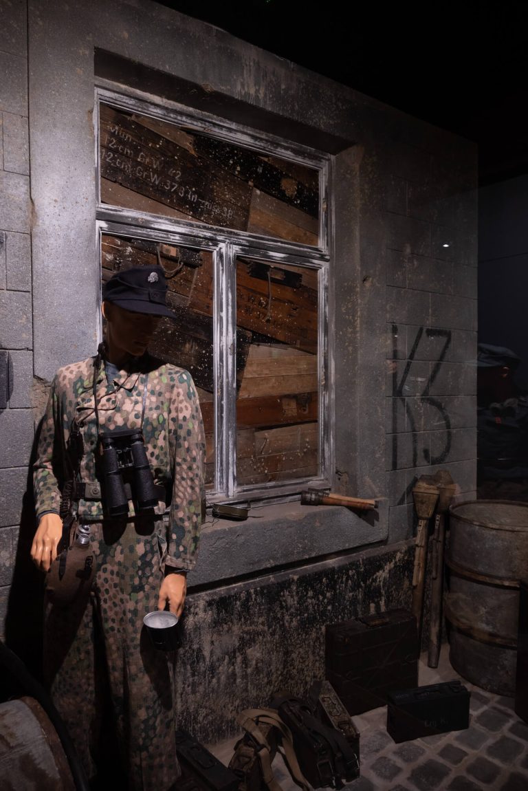 Zweiter Weltkrieg : Manhay History 44 Museum