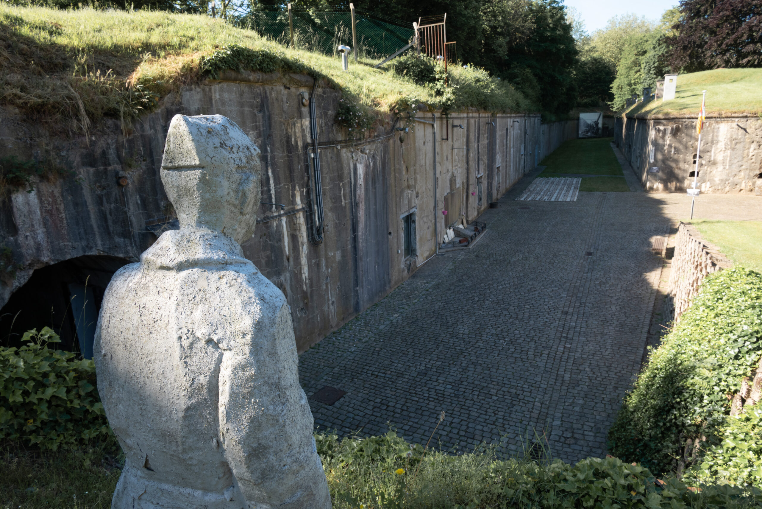 Les 16 forts de la Position Fortifiée de Liège - Land Of Memory
